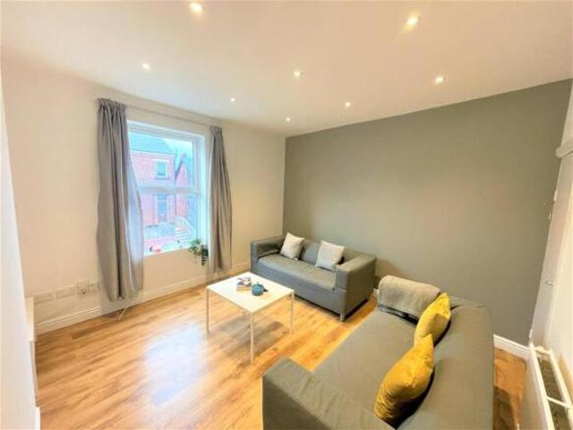 1 bedroom apartment for rent in Chesterfield Road, S8