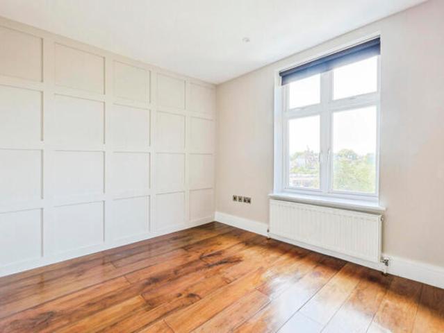 1 bedroom apartment for rent in Chiswick High Road, London, W4