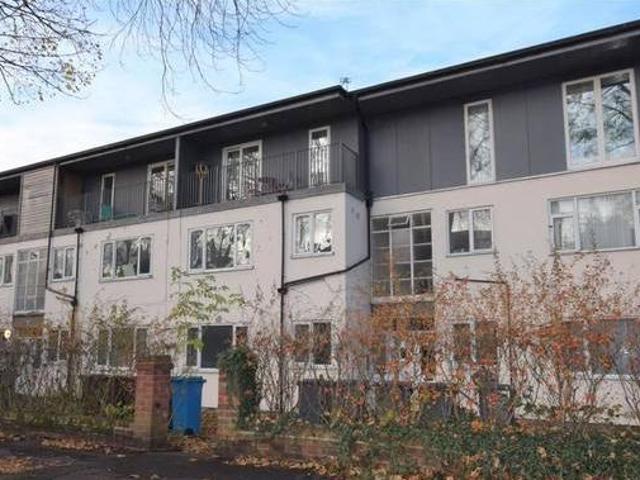 1 bedroom apartment for rent in Chorlton Court Brantingham Rd Chorlton M16