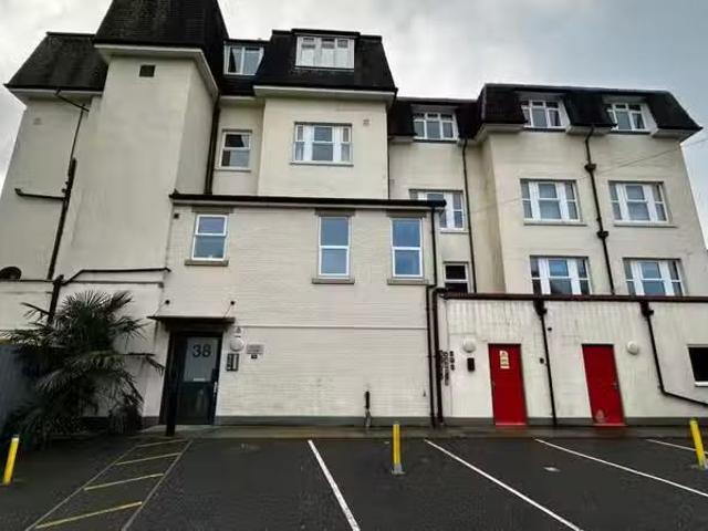 1 bedroom apartment for rent in Christchurch Road, Bournemouth.