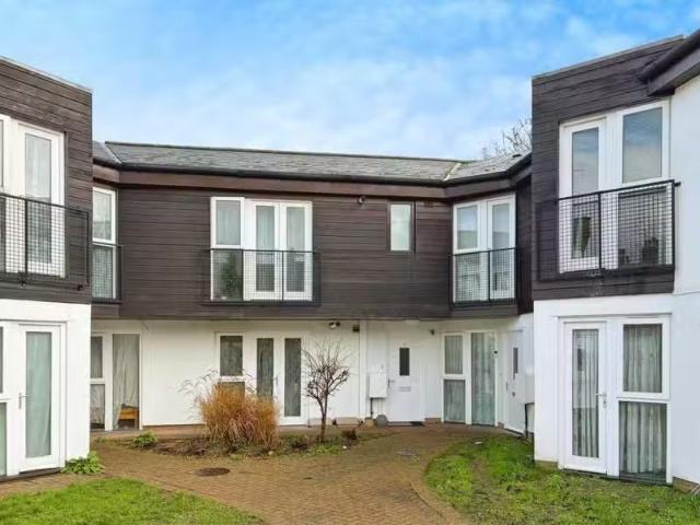 1 bedroom apartment for rent in Church Road, London, E12