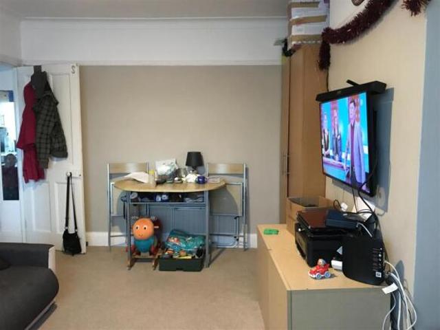 1 bedroom apartment for rent in Church Road, London, NW4