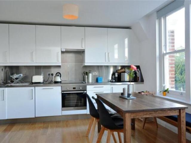 1 bedroom apartment for rent in Church Road, London, SW13