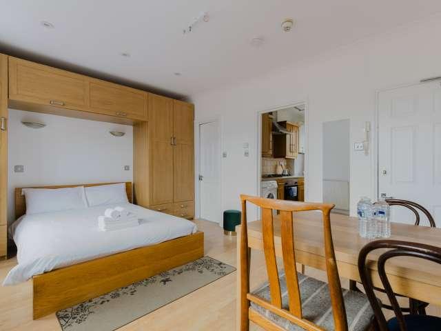 1 bedroom apartment for rent in Church Street, London