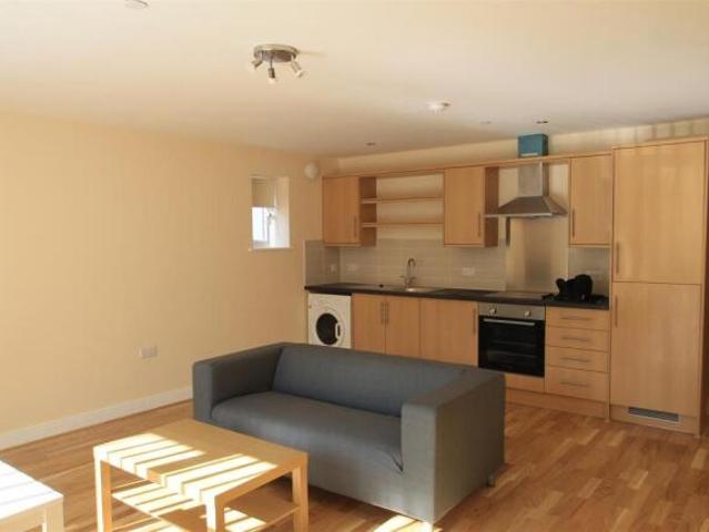 1 bedroom apartment for rent in Churchill Villas, City Centre, 1 Bed, CF10