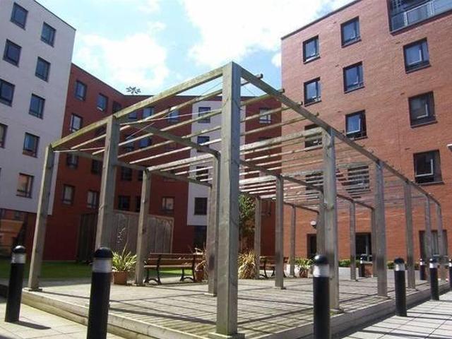 1 bedroom apartment for rent in City Gate 3 Castlefield M15