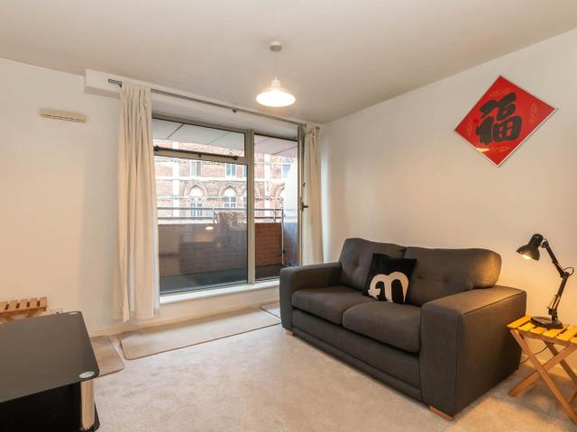 1 bedroom apartment for rent in City Heights, Old Snow Hill, B4 6HW