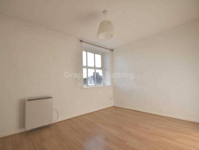 1 bedroom apartment for rent in Clapham Park Road Clapham, SW4