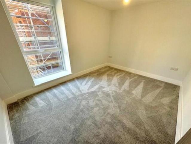 1 bedroom apartment for rent in Clarendon Apartments, Canal Walk, Southampton, SO14