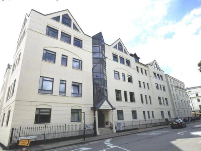 1 bedroom apartment for rent in Clarendon Avenue, Leamington Spa, Warwickshire, CV32