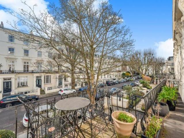 1 bedroom apartment for rent in Clarendon Gardens, Little Venice, London, W9