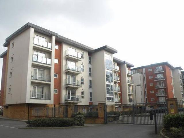1 bedroom apartment for rent in Clarkson Court Hatfield AL10