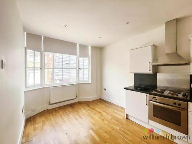 1 bedroom apartment for rent in Clasketgate, LINCOLN, LN2