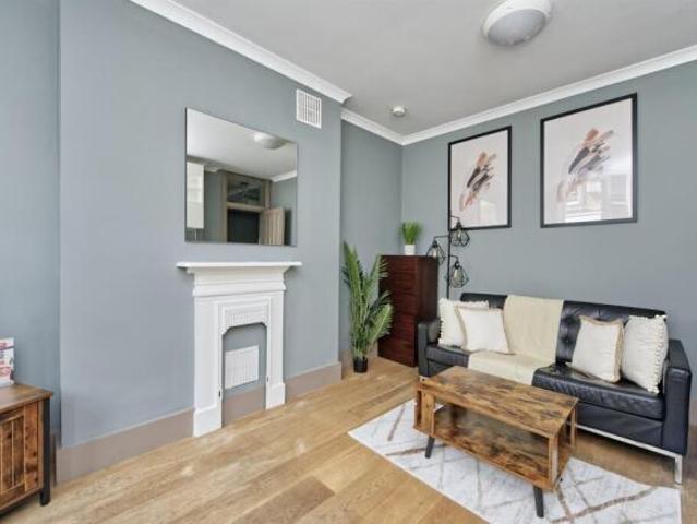 1 bedroom apartment for rent in Cleveland House, Cleveland Street, W1T