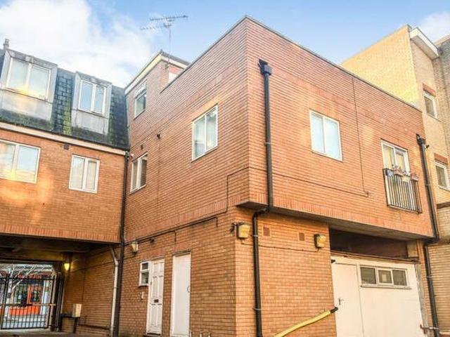 1 bedroom apartment for rent in Coombe Road Kingston Upon Thames KT2