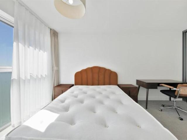 1 bedroom apartment for rent in Colmar House, Capital Interchange Way, Brentford, TW8