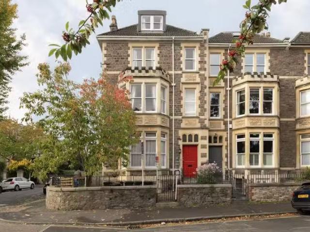 1 bedroom apartment for rent in College Road, Clifton, BS8