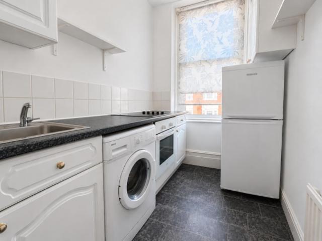 1 bedroom apartment for rent in Colum Road, Cathays, CF10