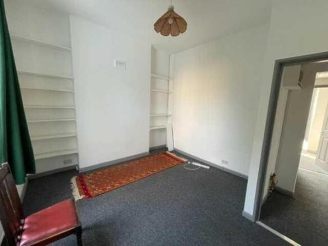 1 bedroom apartment for rent in Colvestone Crescent, London, E8