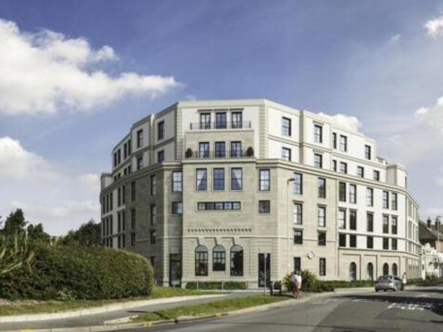 1 Bedroom Apartment For Rent In Commercial Road