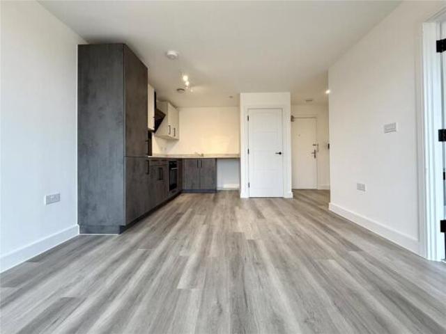 1 bedroom apartment for rent in Commercial Road, Poole, Dorset, BH14