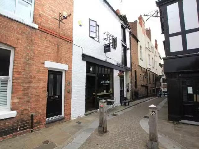 1 bedroom apartment for rent in Commonhall Street, Chester, Ch.
