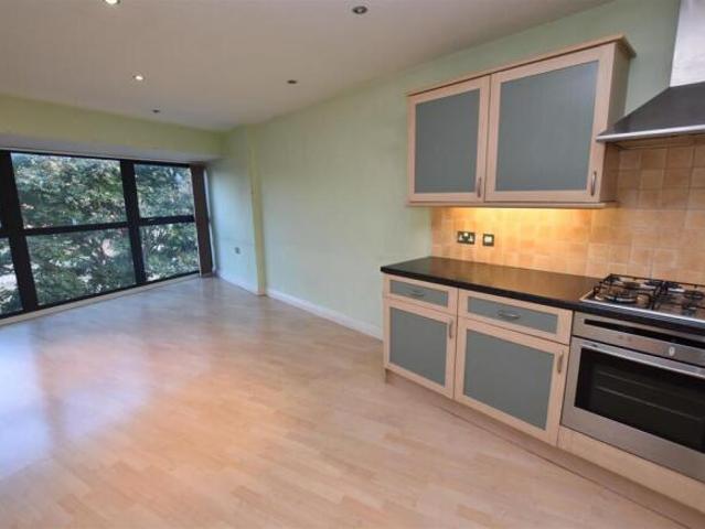 1 bedroom apartment for rent in Cornmarket Court, Worcester, WR1