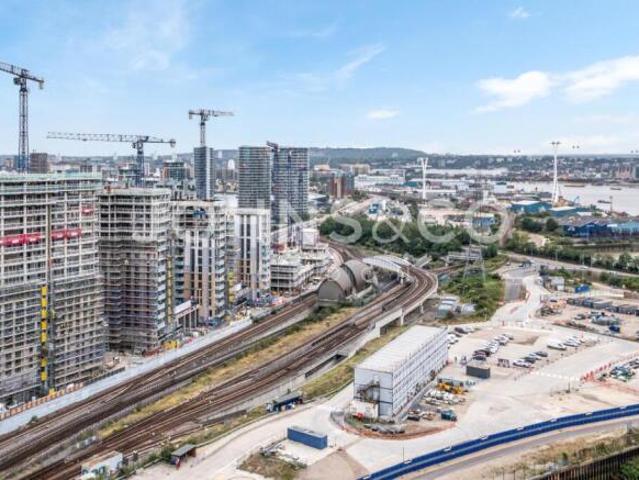 1 bedroom apartment for rent in Corson House, London City Island, London, E14