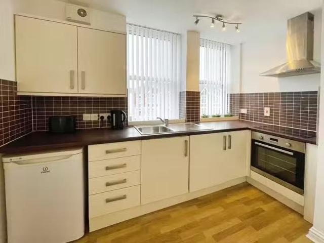 1 bedroom apartment for rent in Cowbridge Road East, CARDIFF.