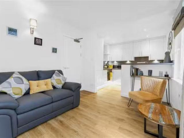 1 bedroom apartment for rent in Cowgatehead, Edinburgh, EH1