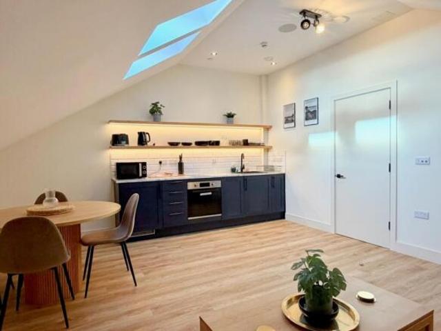 1 bedroom apartment for rent in Craddock Street, City Centre, SA1