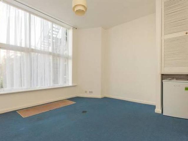 1 bedroom apartment for rent in Cromwell Road Hove East Sussex BN3