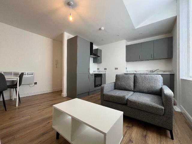 1 bedroom apartment for rent in Crosby Road South, Liverpool, Merseyside, L22