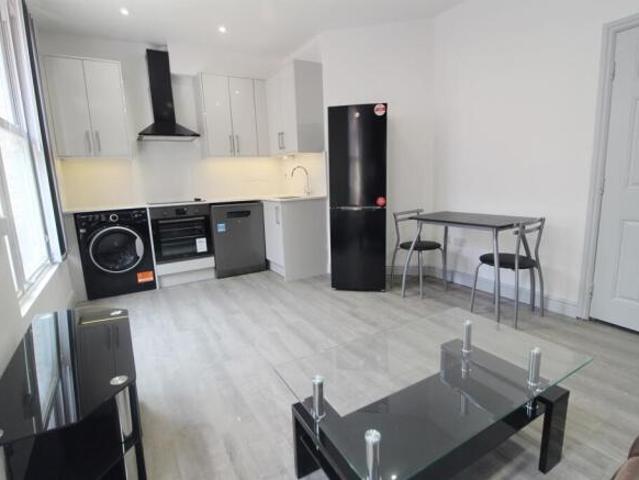 1 bedroom apartment for rent in Cross Street, Reading, RG1