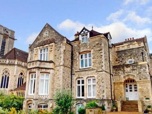 1 Bedroom Apartment For Rent In Croydon