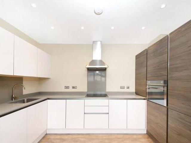 1 Bedroom Apartment For Rent In Croydon