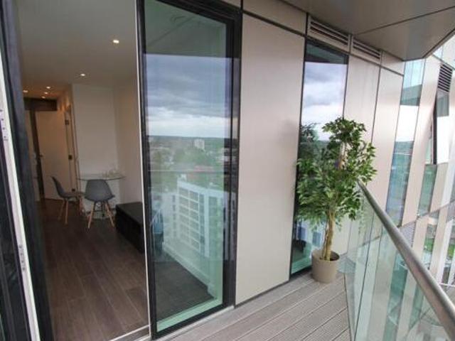 1 Bedroom Apartment For Rent In Croydon, Surrey