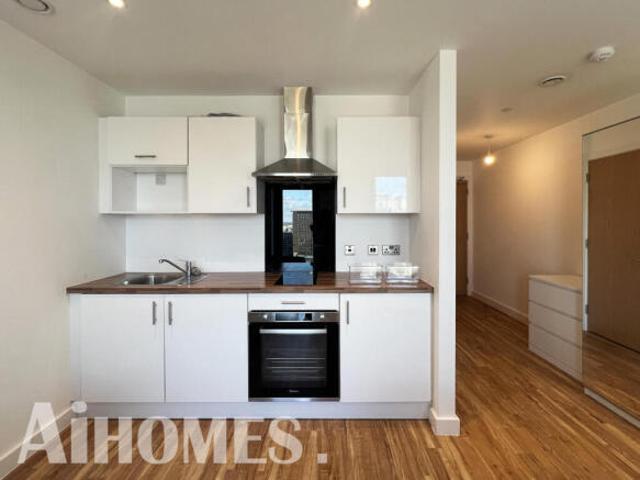 1 bedroom apartment for rent in D586555MPT, Michigan Point Tower, Salford, M50