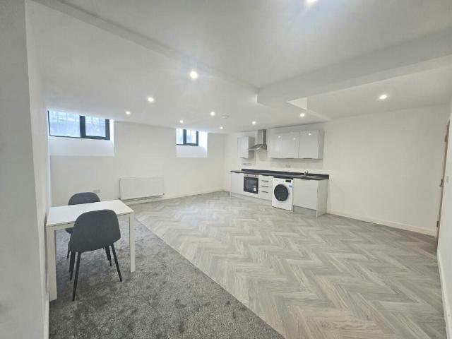 1 bedroom apartment for rent in Duke Street, Bradford, BD1