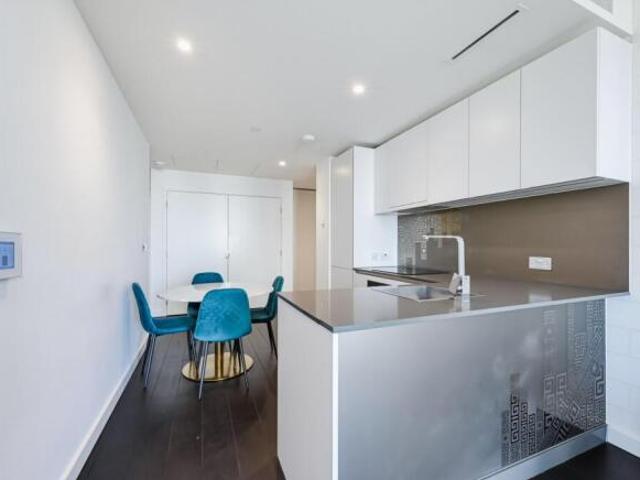 1 bedroom apartment for rent in Damac Tower, Nine Elms, London, SW8