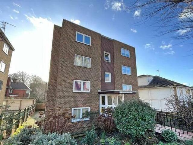 1 bedroom apartment for rent in Davigdor Road Hove BN3