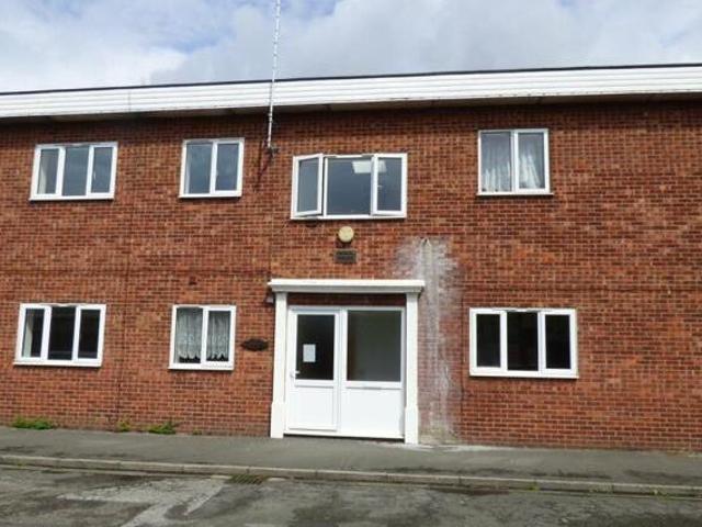 1 Bedroom Apartment For Rent In Deeping St James