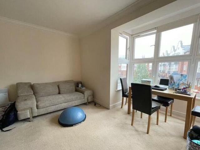 1 Bedroom Apartment For Rent In Delius House
