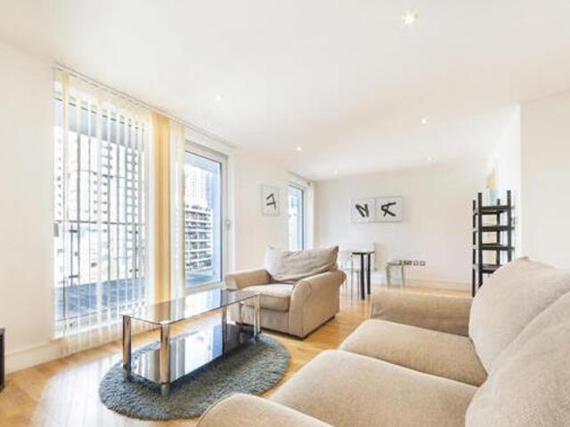 1 Bedroom Apartment For Rent In Docklands, London