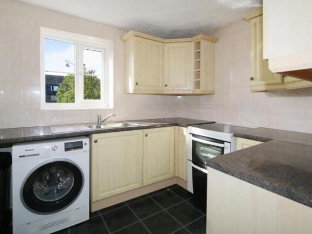 1 bedroom apartment for rent in Donald Wood Gardens, Tolworth, KT5