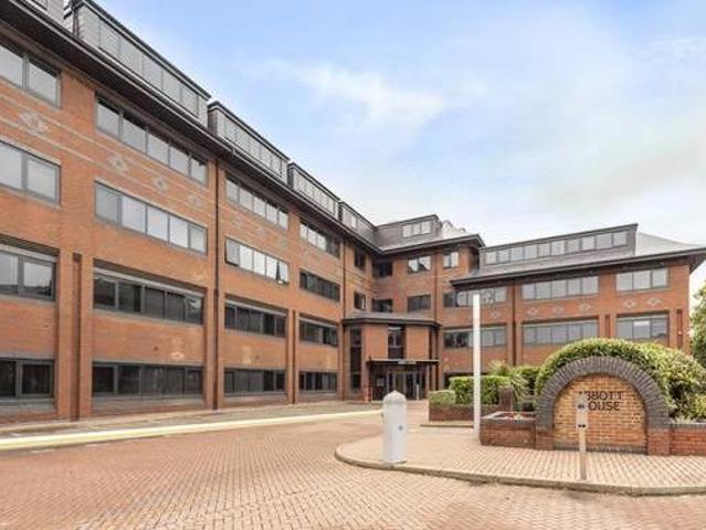1 bedroom apartment for rent in Everard Close St Albans AL1