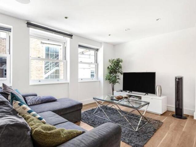1 bedroom apartment for rent in Ealing Green, London, W5