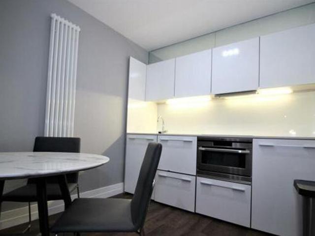 1 Bedroom Apartment For Rent In East Bond Street