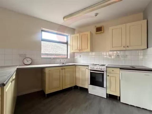 1 bedroom apartment for rent in East Bond Street, City Centre.