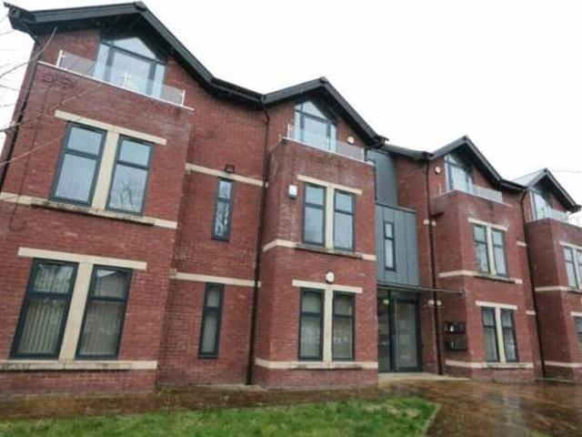 1 Bedroom Apartment For Rent In Edge Lane, Stretford
